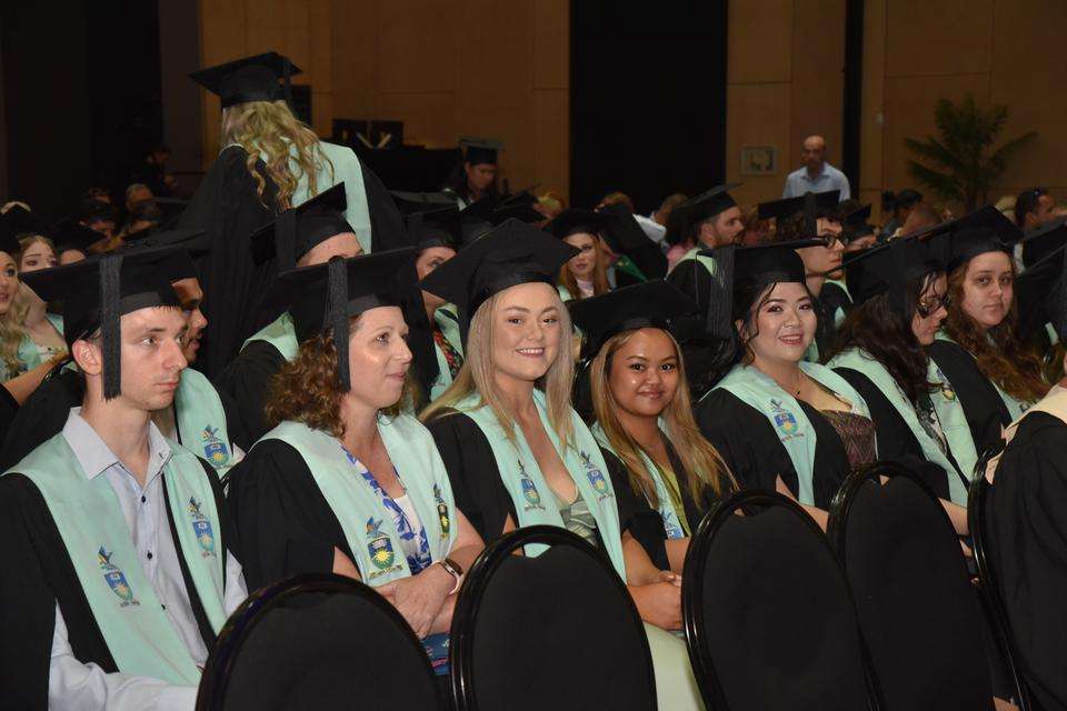 Gladstone graduates championed as agents of change - CQUniversity Gladstone graduates championed as agents of change - CQUniversity